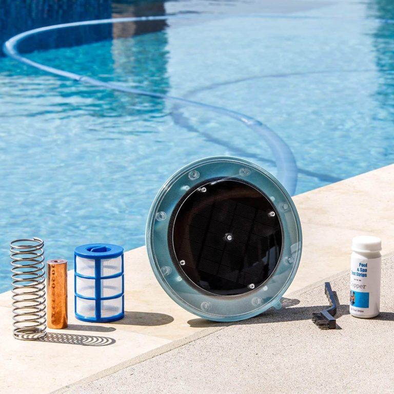 Best Solar Pool Skimmers for 2025 - Automated Skimmers for Clean and ...