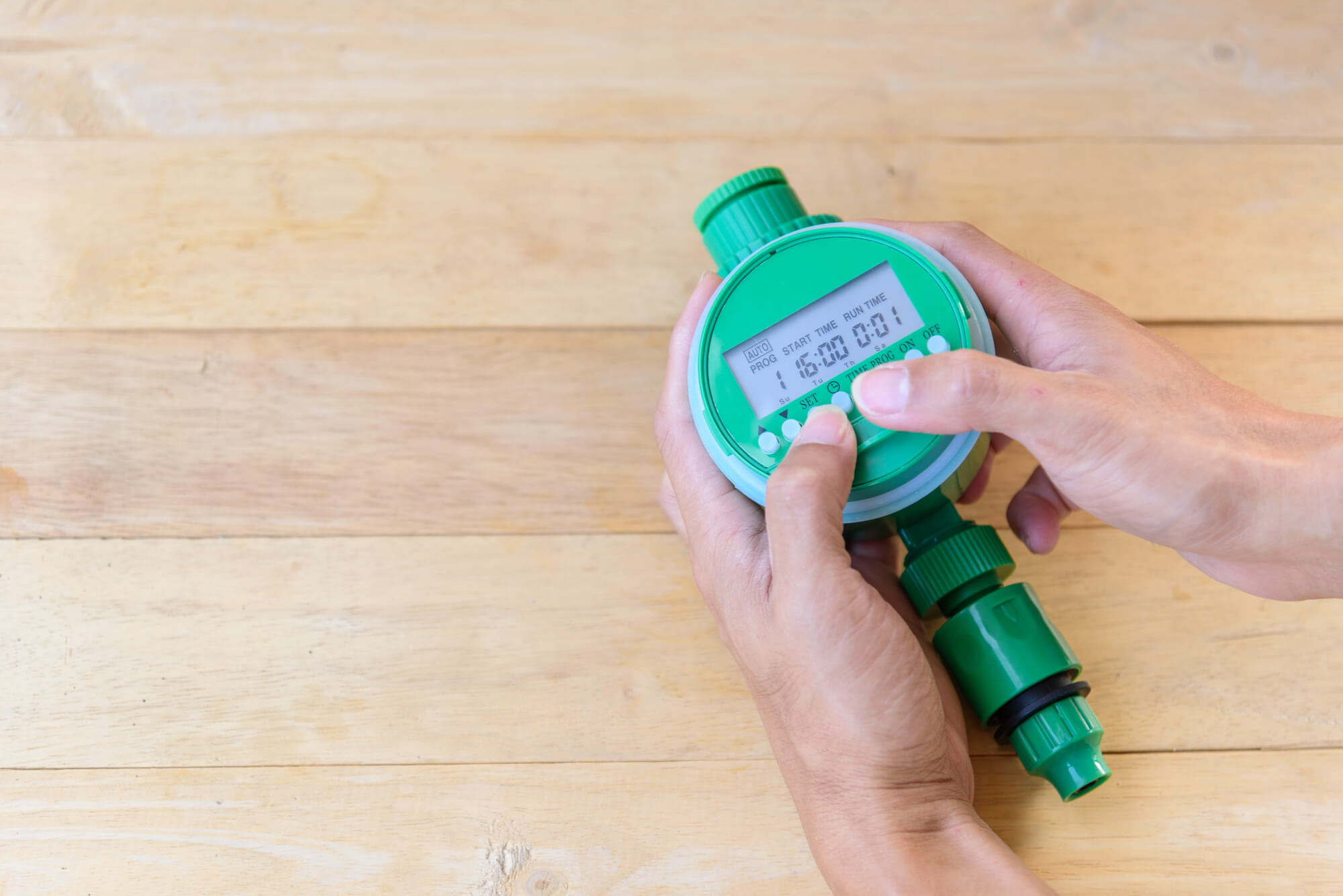 Best Solar Powered Irrigation Timers for 2025 - Automated Timers for ...