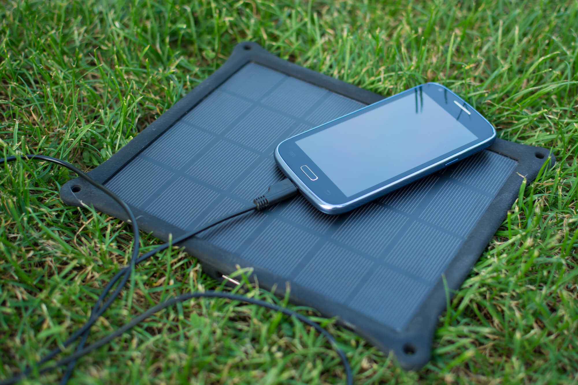 How Do Solar Chargers Work? - Solar Panels Network USA